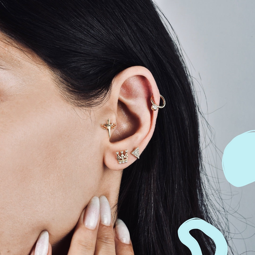 Lightning Flatback Ear Piercing 14K Gold with CZ Stone – Lunia Atelier
